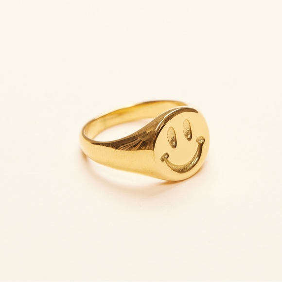 Jewelry | 18k Gold Plated Smiley Signet Ring Statement Ring Women ...